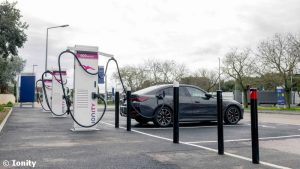 Ionity installe ses premières bornes 600 kW en France